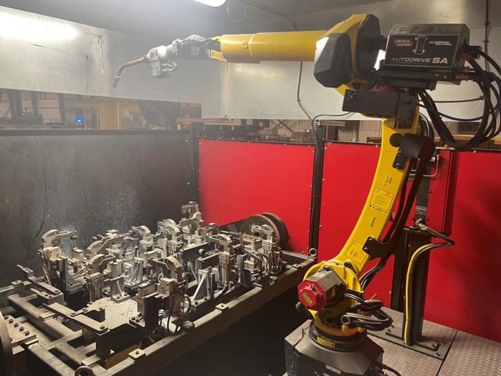 automated-mig-welding-2 | Angstrom Aluminum Casting